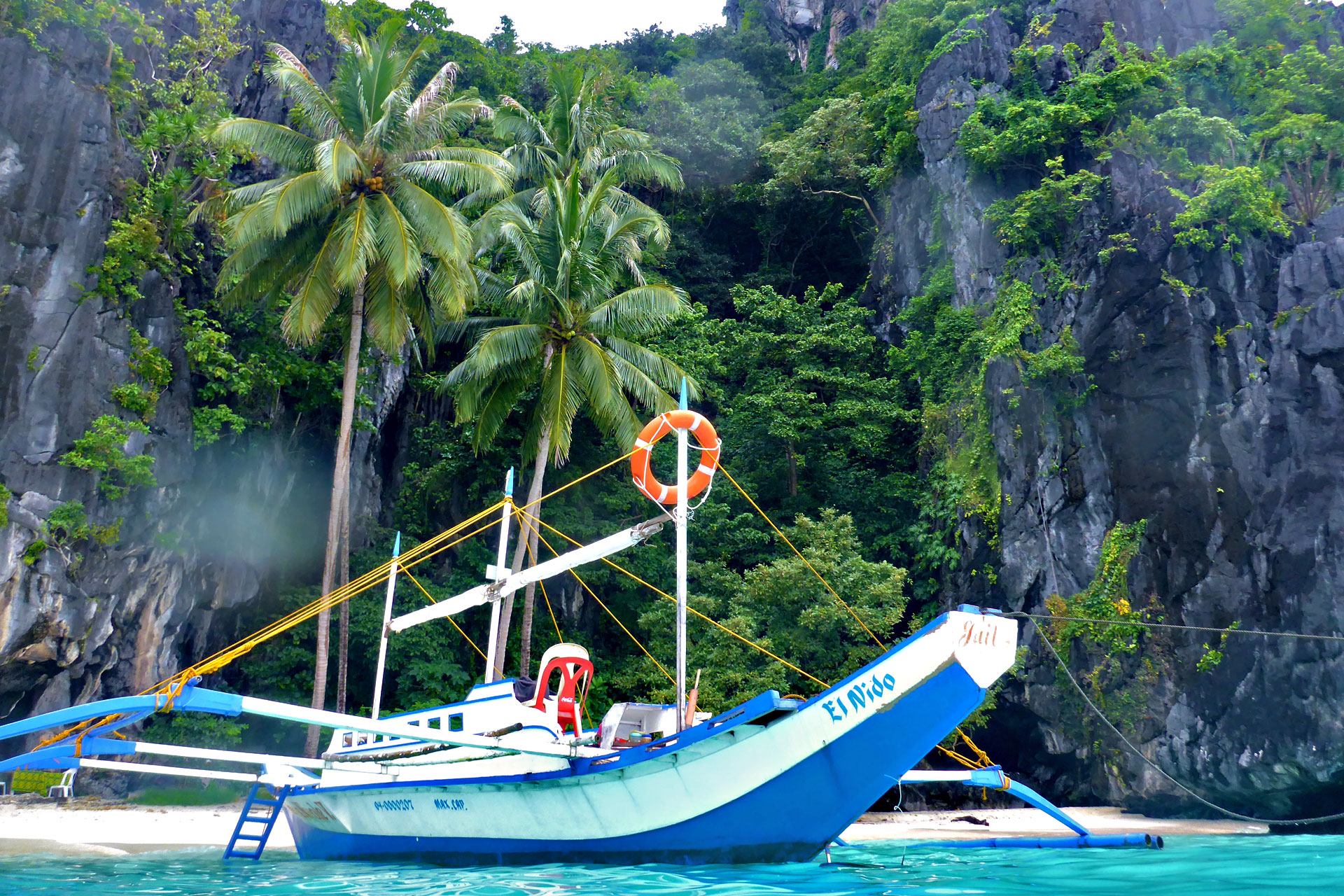 Uncharted Colombia | Palawan: Adventure in Paradise